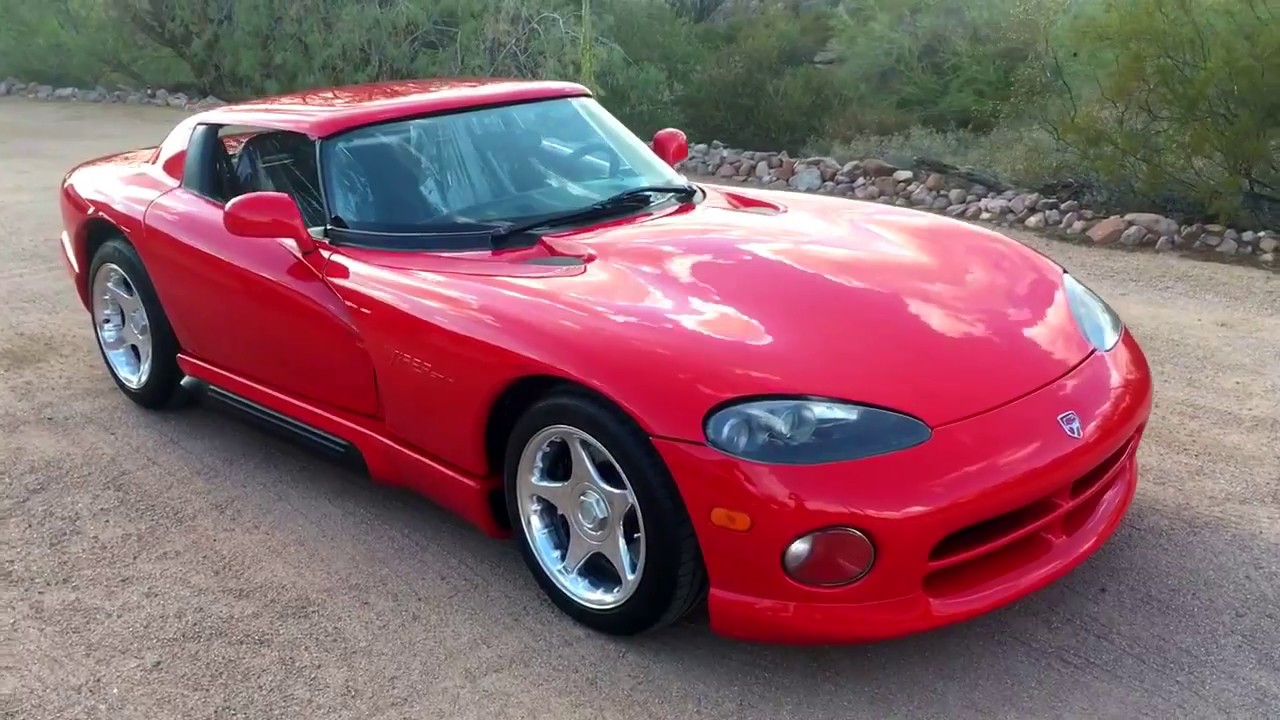 Beautiful First generation Dodge Viper - YouTube