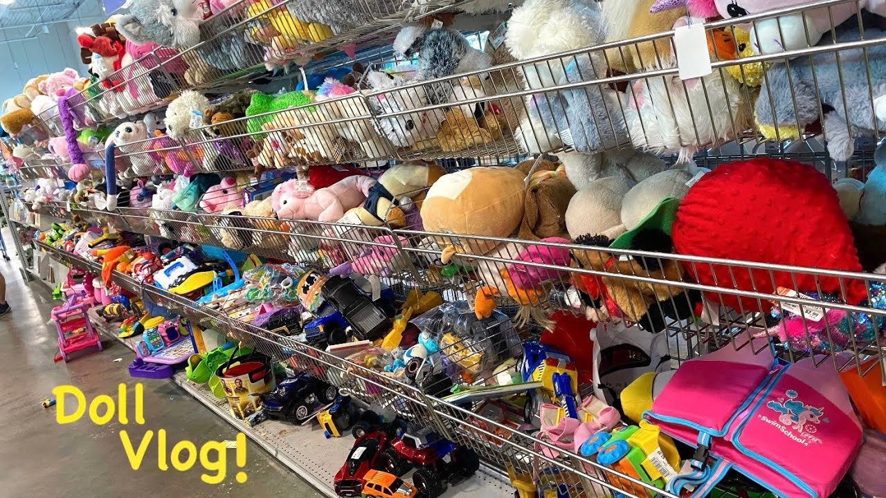 Thrift Store Doll Vlog - Texas Thrifting - BARBIE BONANZA! - YouTube