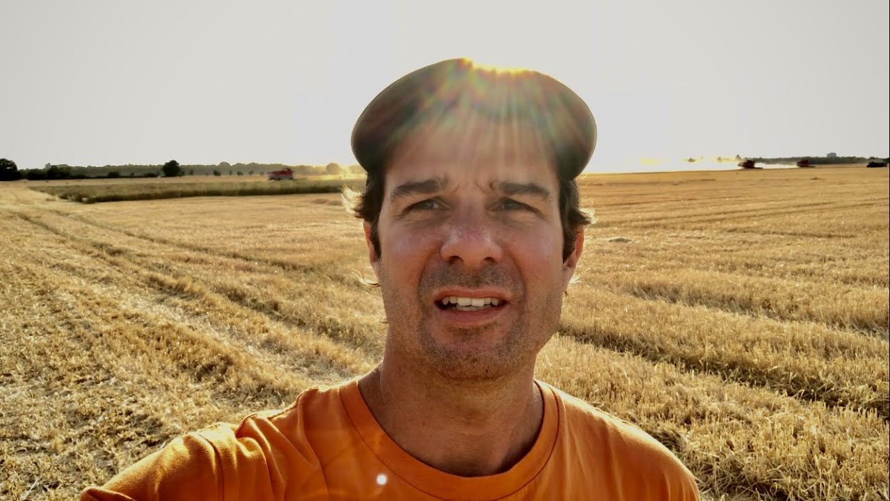 Australian Bloke Living In Berlin Episode no 1 - YouTube