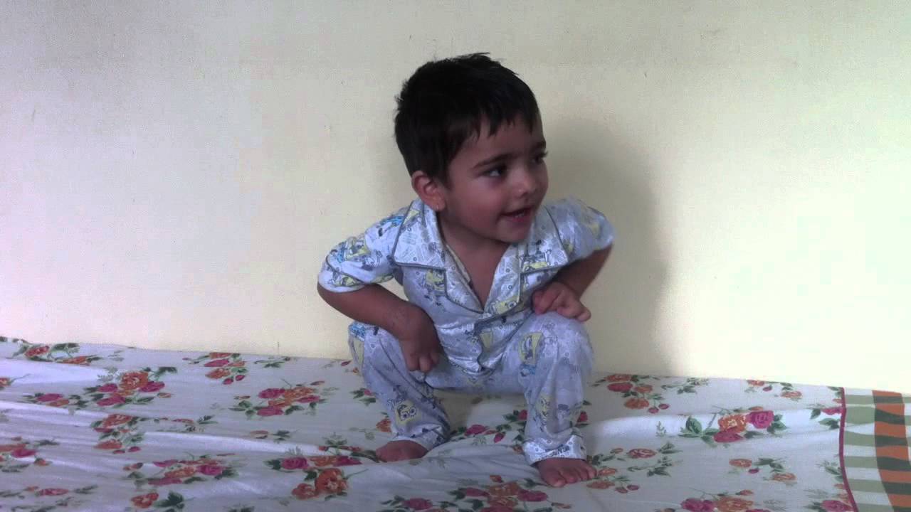 Darshil Pant Singing 2 - YouTube