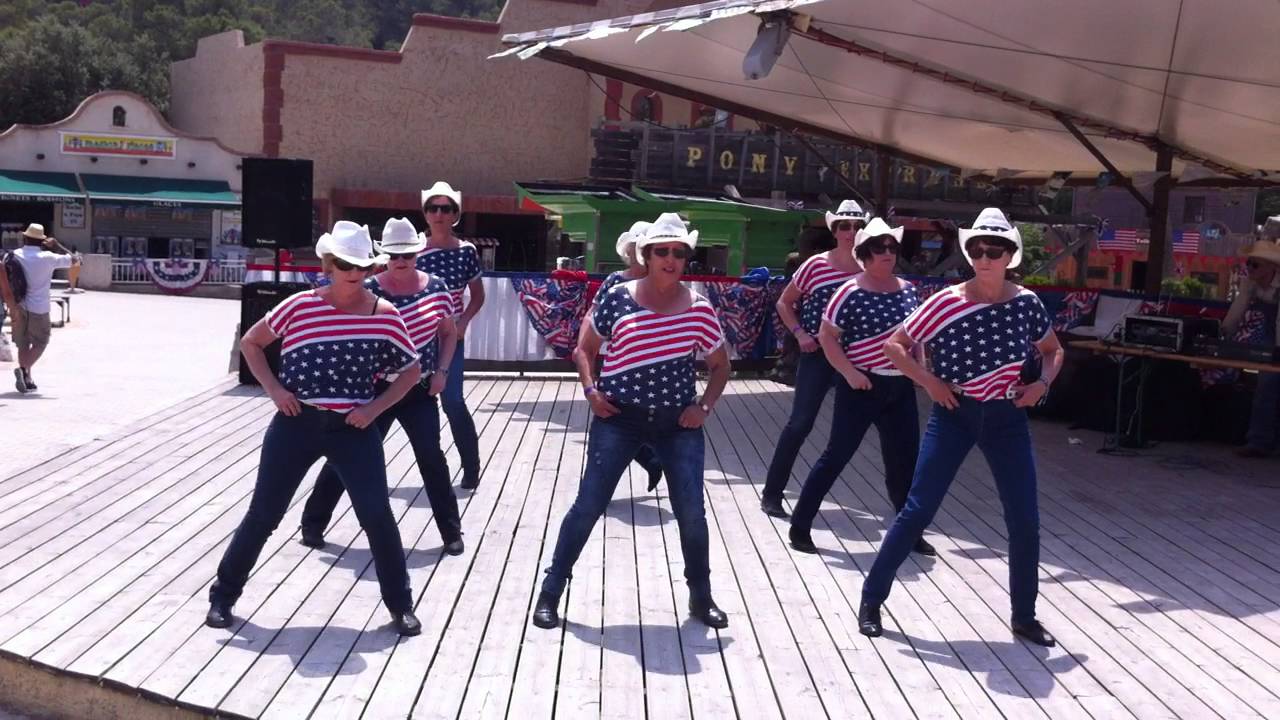 All shook up (line dance) - YouTube