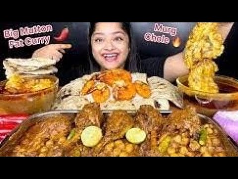 CHINESE STYLE CHICKEN CURRY, CHEESY BUTTER NAAN, BUTTER LACCHA PARATHA ...