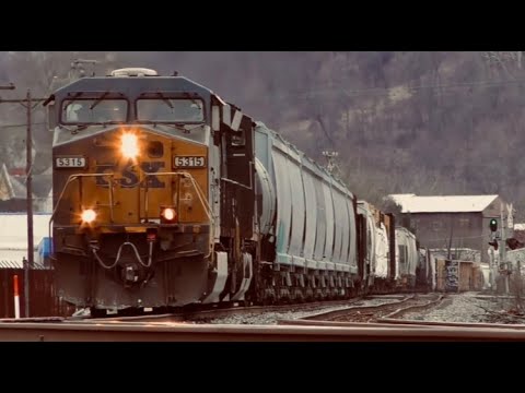 CSX Freight Train #5315 On Keystone Main Line West Newton Pa Horn Salute Engine #3320 February ...