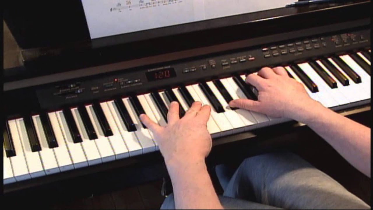 Somewhere Over The Rainbow - Piano - YouTube