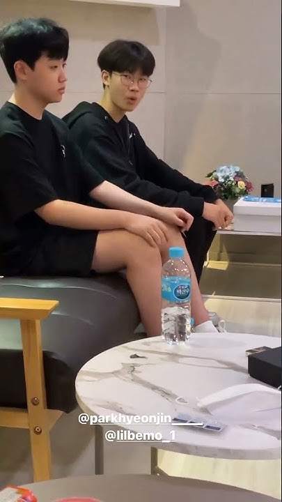 박현진 릴비모 on AOMG STUDIO - YouTube