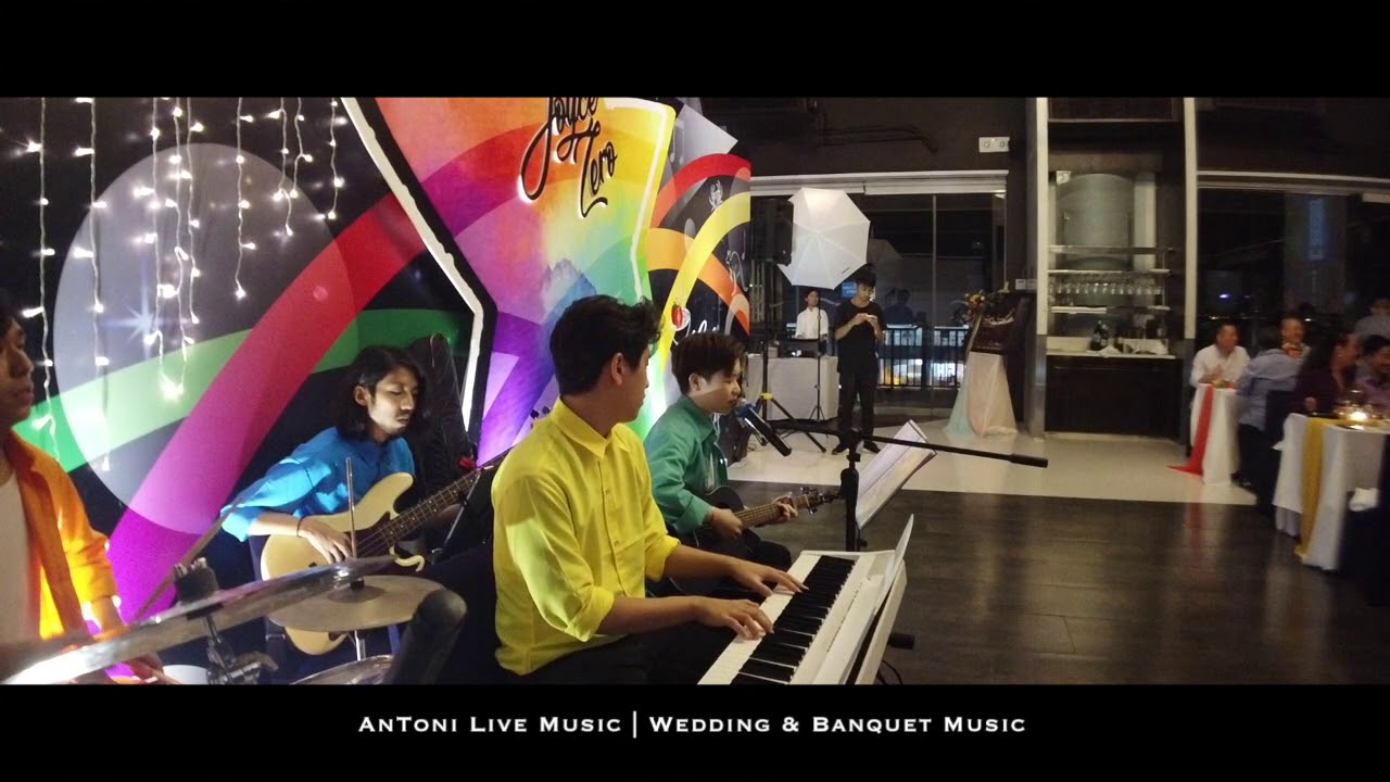 AnToni Live Music - 愛很簡單 - YouTube