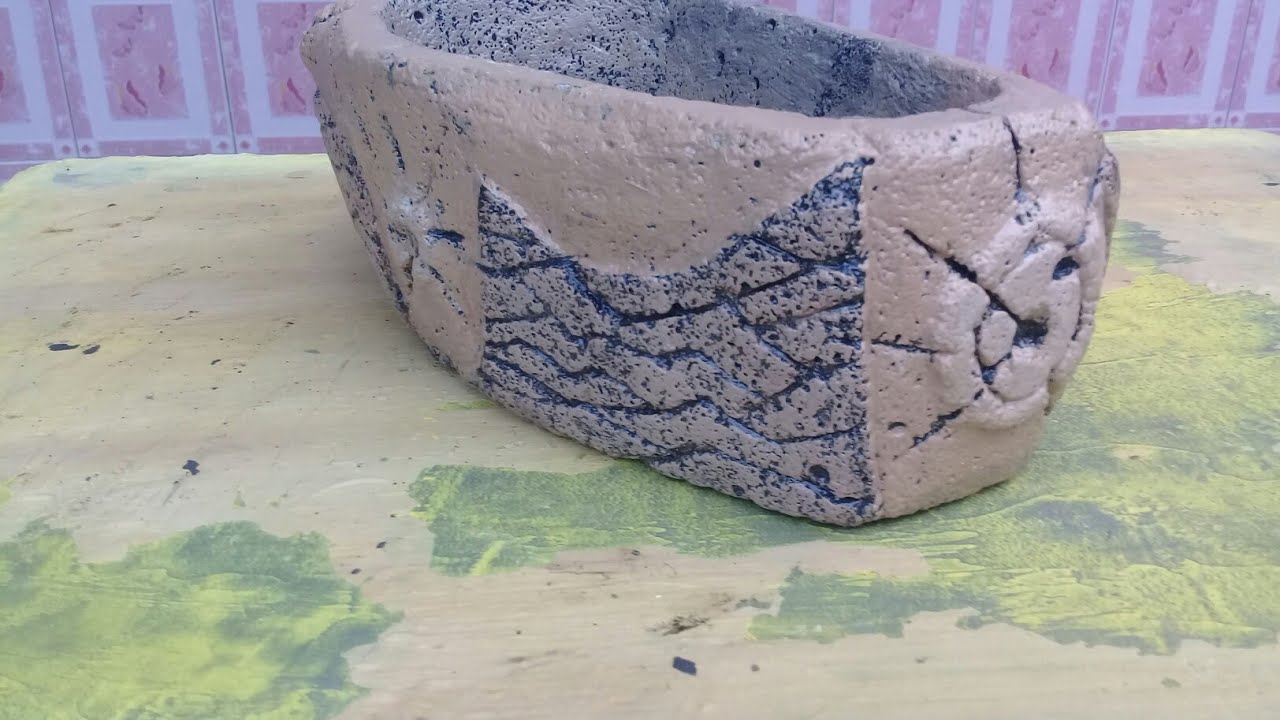 Cara membuat pot motif kayu dari bata ringan !!! Ide kreatif - YouTube