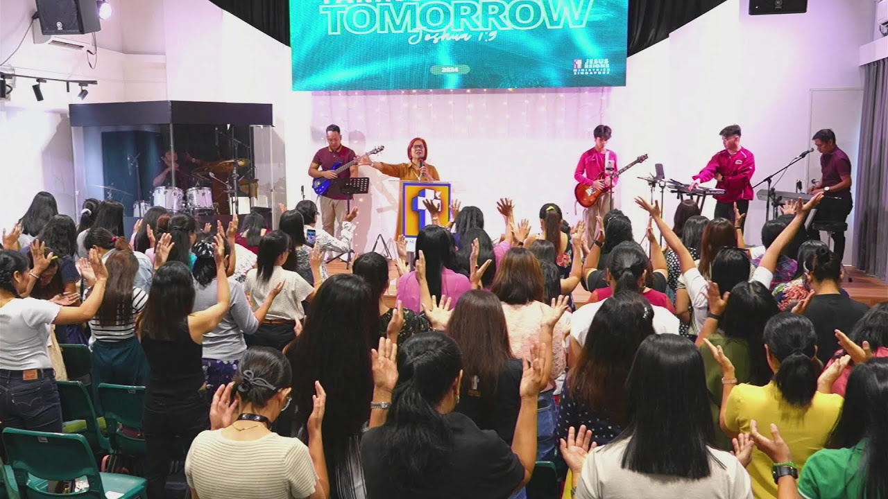 Sunday Service: Faces around the Cross - YouTube