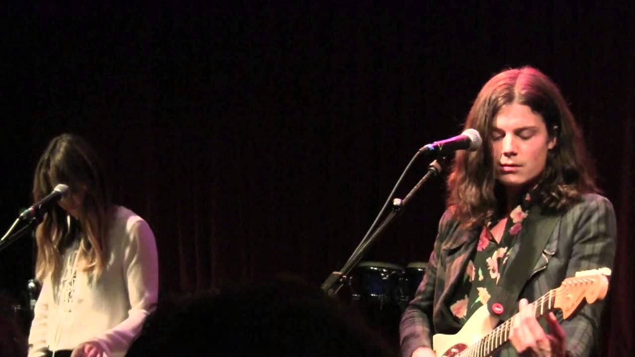 BØRNS - Seeing Stars - YouTube