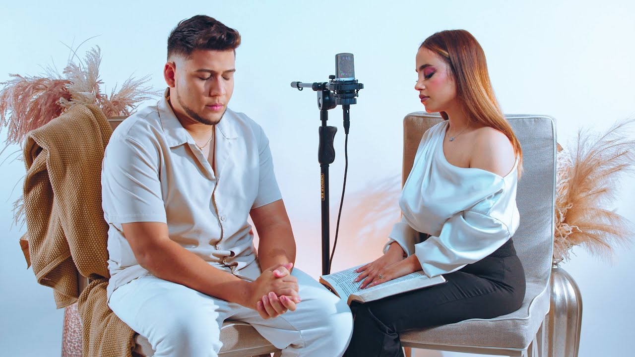 Derramo el Perfume - Daniela Ochoa Ft @JeyFxMusic (Cover) - YouTube