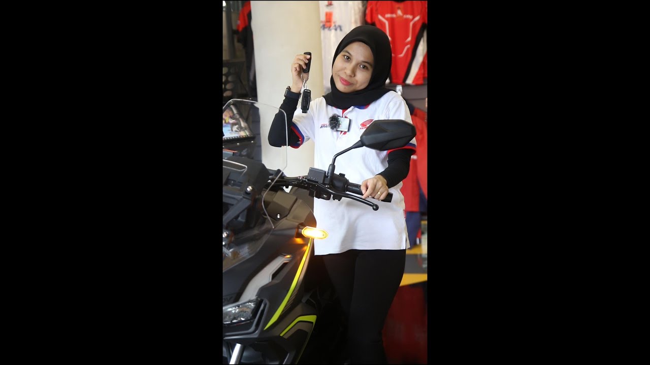 Honda ADV160 Silver Review | Kuantan - YouTube