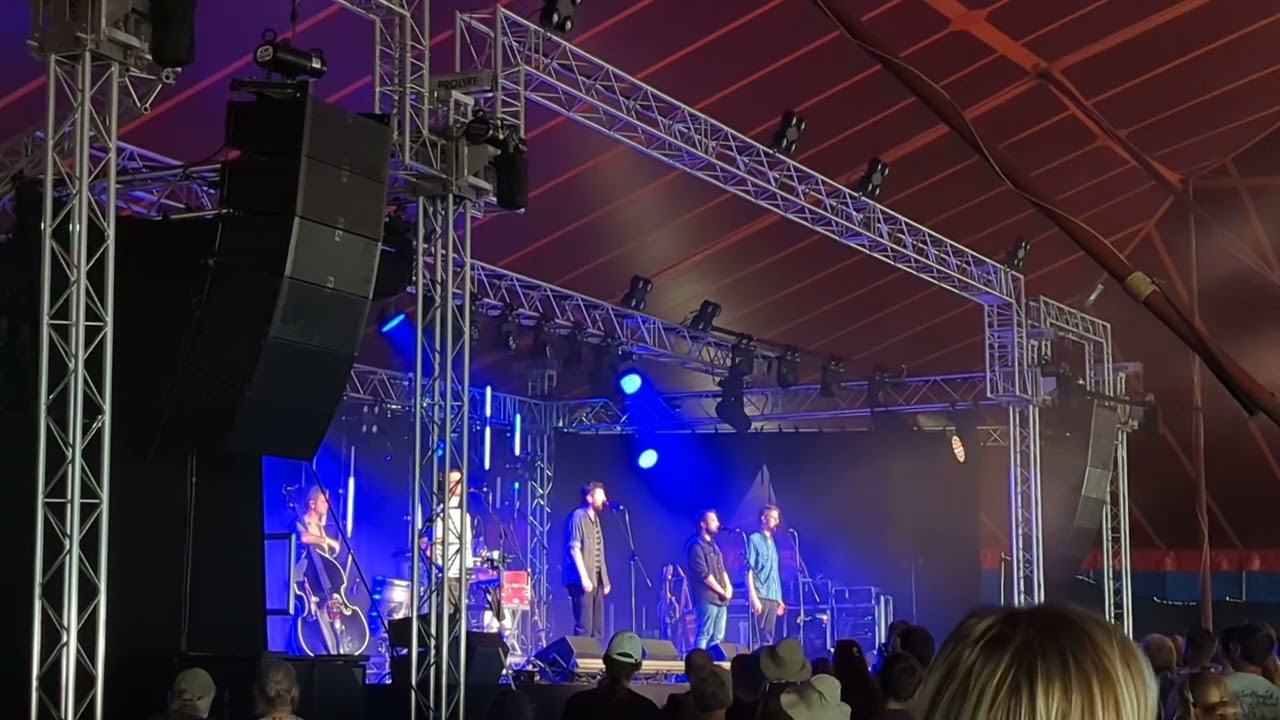 @The Longest Johns at Towersey Festival - YouTube