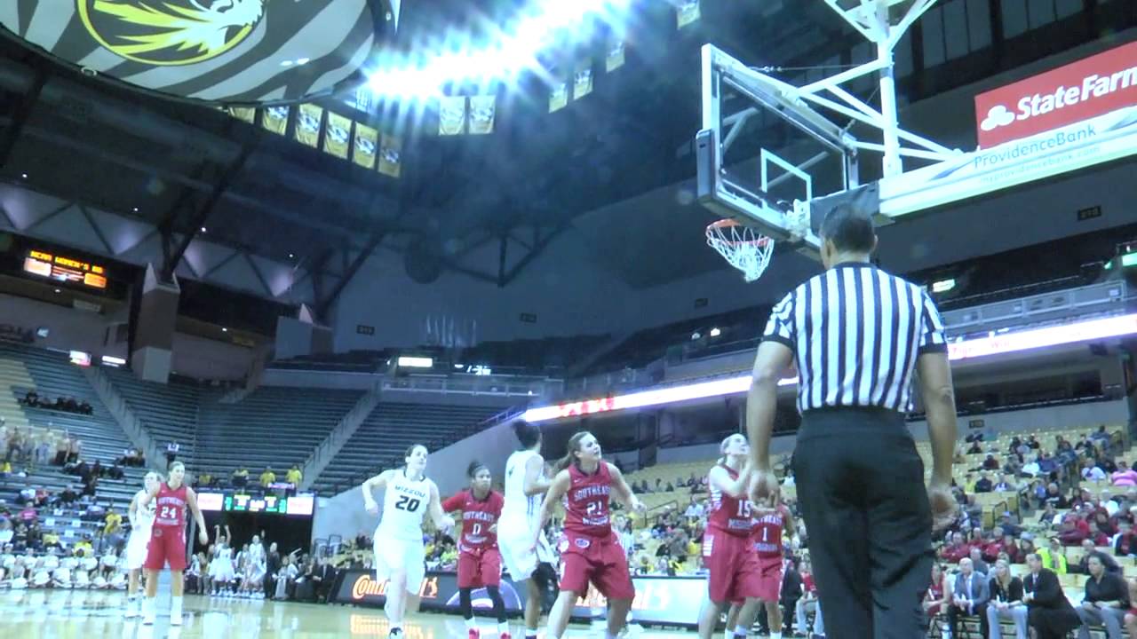 Justin Honore Women's Bball vs SEMO 11 17 14 - YouTube