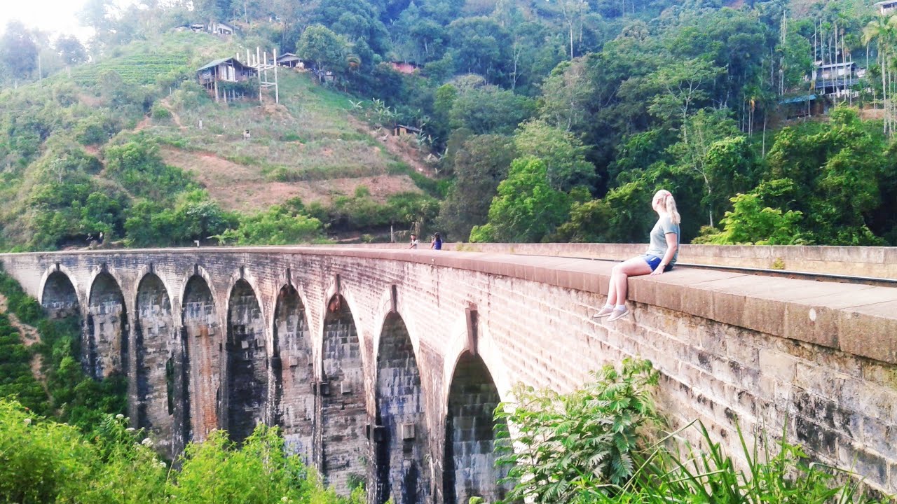 Badulla Train Journey _ Nine Arches Bridge _ Demodara. - YouTube