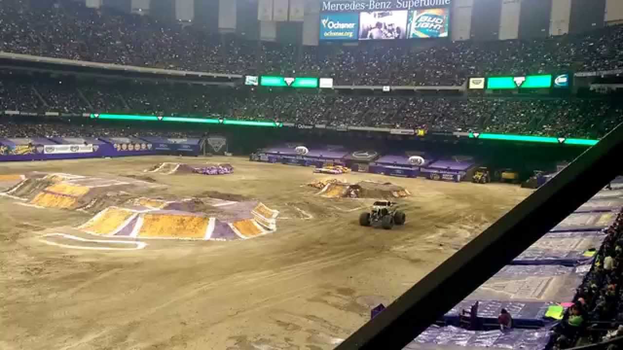The Xtermigator 2015 Monster Jam - YouTube