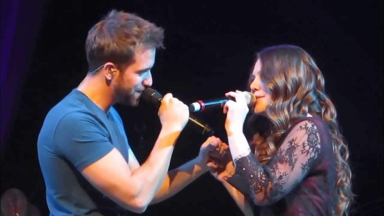 Pablo Alborán ft. Jesse & Joy - Dónde está el amor (En el Lunario ...