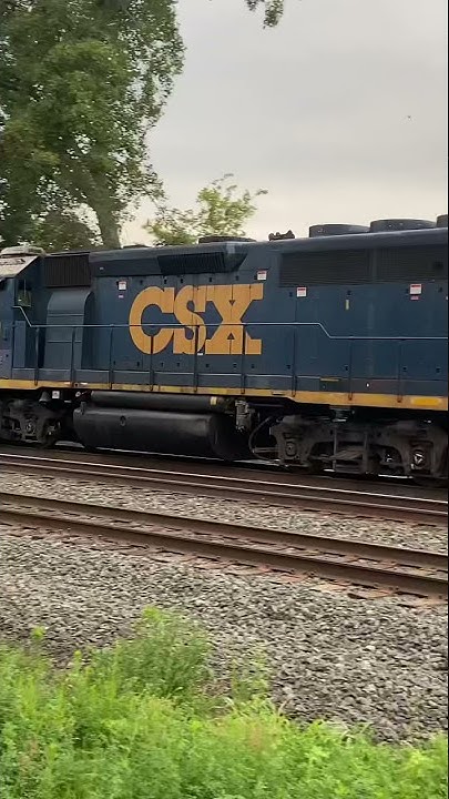 CSX B790 at Fairport - YouTube