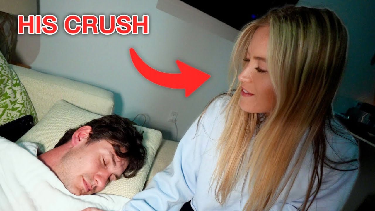 WE HAD OUR FIRST SLEEPOVER - YouTube