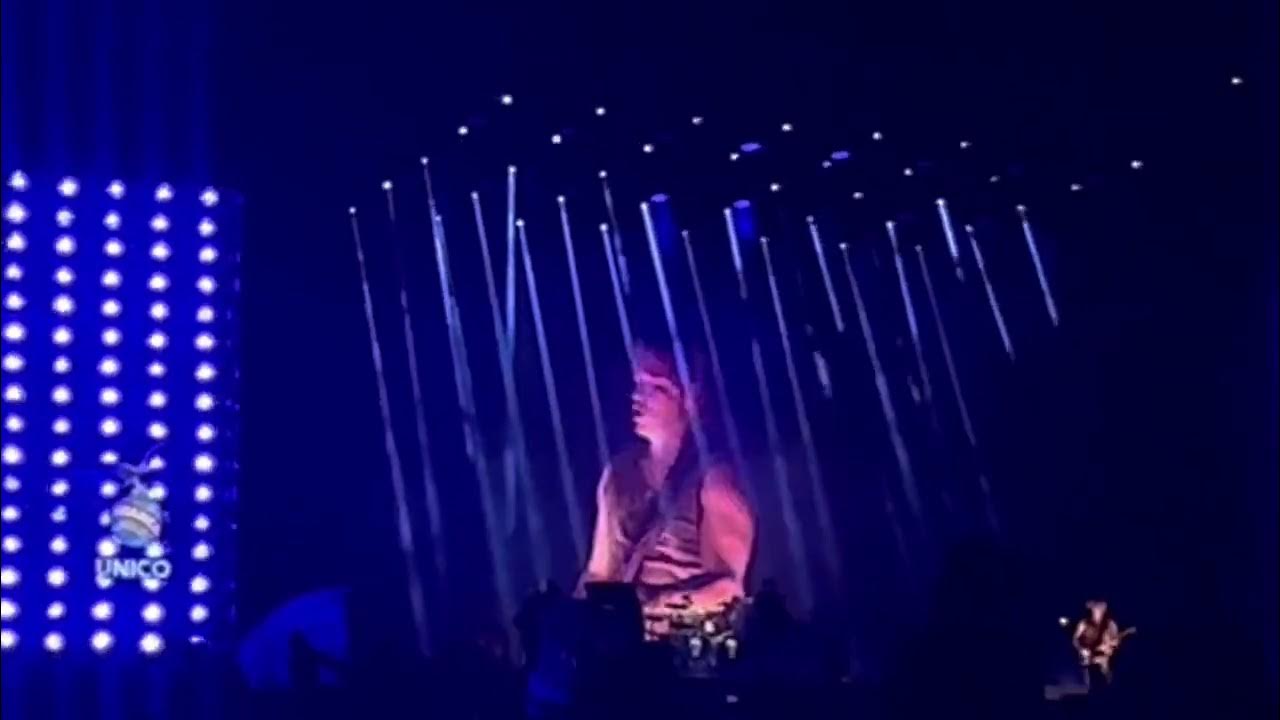 Por mil noches versión Cosquin Rock -Airbag - Cosquin Rock 25 - YouTube