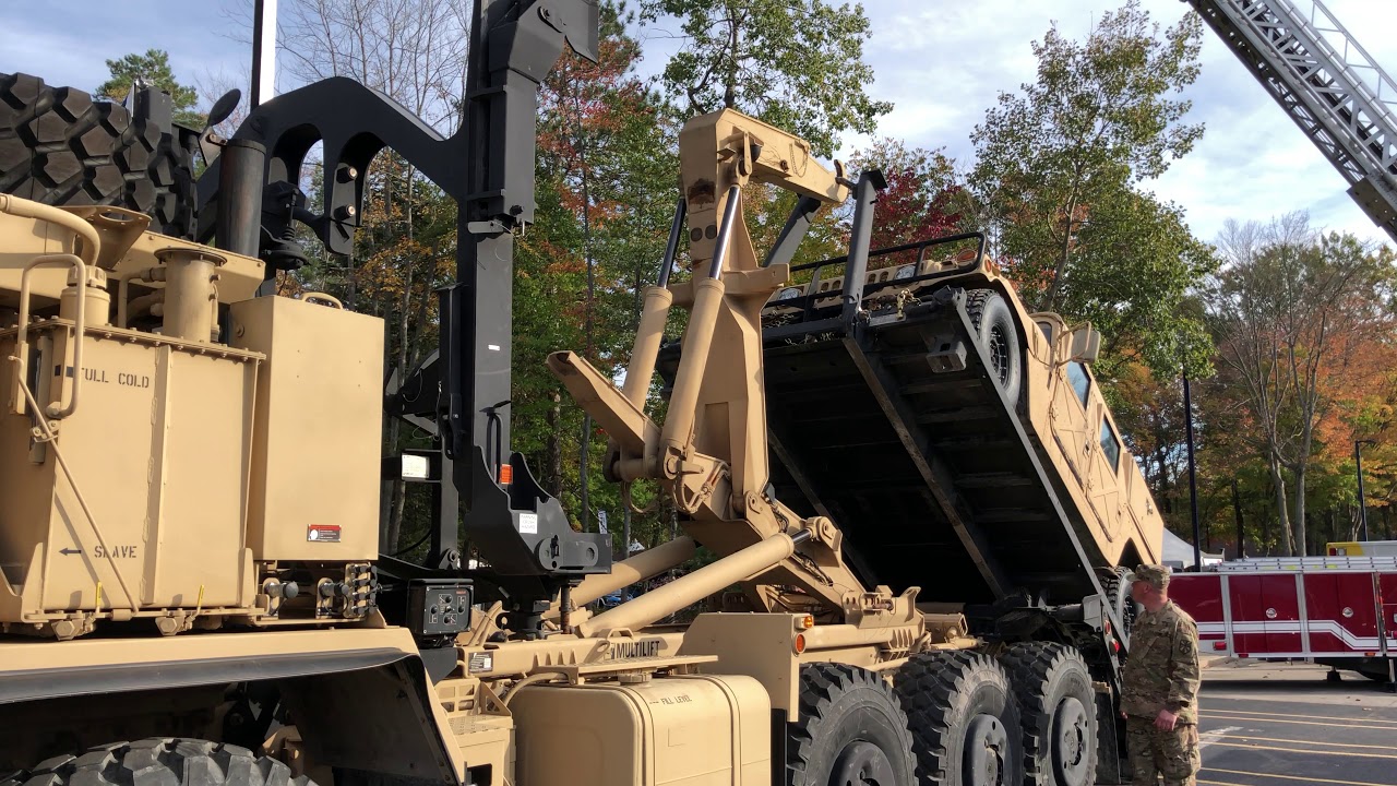 M1075 A1 Loading a HMMWV - YouTube