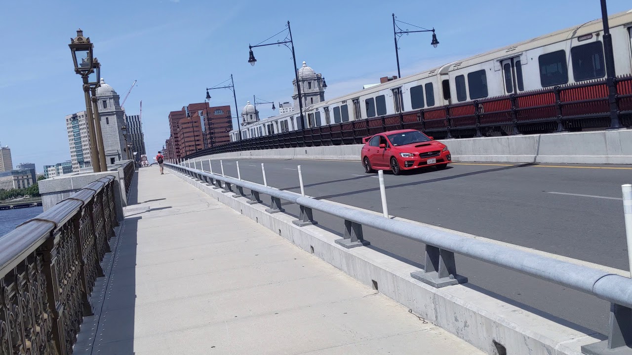 Walking over Longfellow Bridge, Boston, 2019-07-16 - YouTube