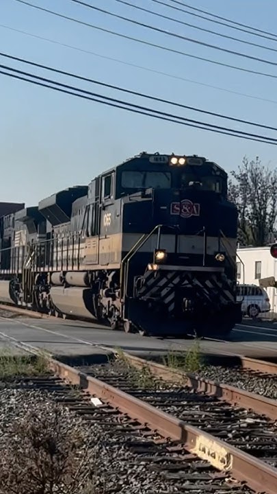 NS #1065 S&A SD70ACE Heritage Unit Leads NS 28X in South Plainfield, NJ 10/22/24 - YouTube