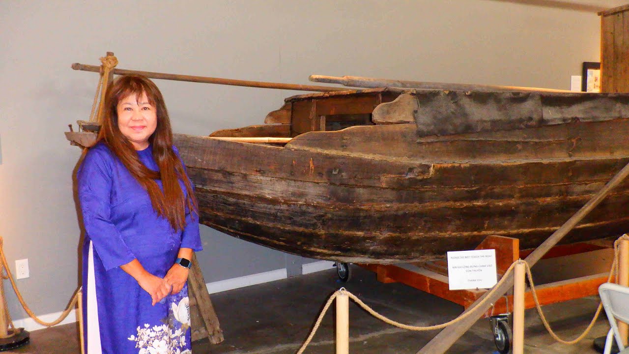 Grace Bui tại buổi ra mắt sách Thuyền nhân Việt Nam thời hiện đại vươn ...