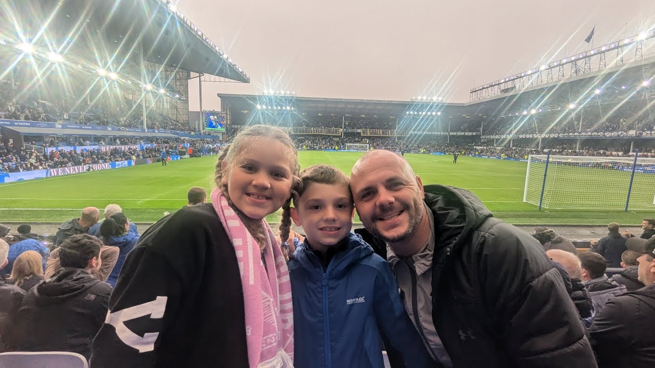 Episode #5 Everton v Doncaster Rovers vlog - YouTube