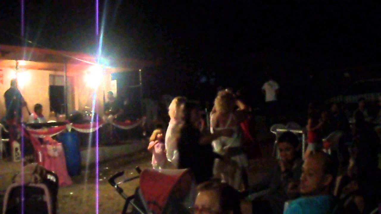 ΠΡΟΓΛΕΝΤΙ ΓΑΜΟΥ ΣΤΗΝ ΠΕΤΡΙΑ ΣΚΥΔΡΑΣ 21-8-2015 !!! - YouTube
