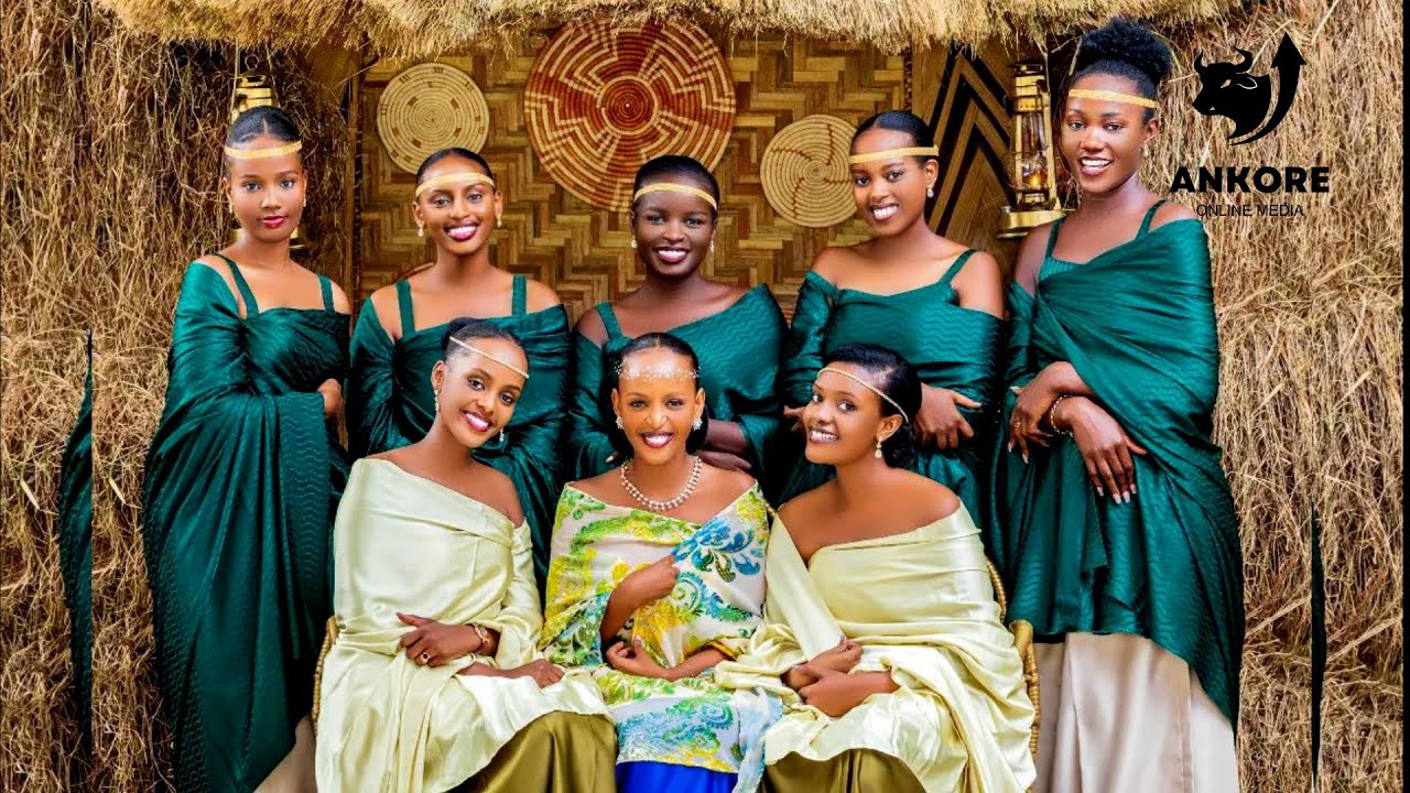 Bahima Banyankore Special Song at Santina's Kuhingira - YouTube