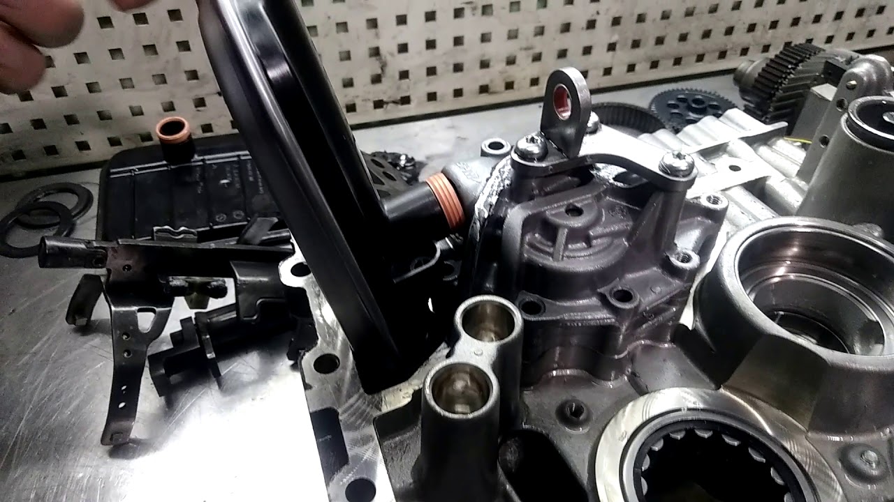 Replacement of oil filter 6dct450 powershift - YouTube