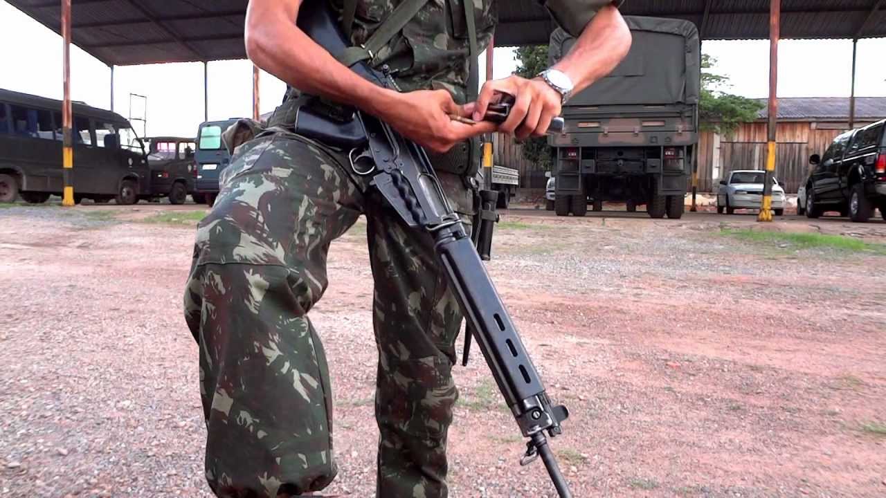 brincando com o FAL 762 - YouTube