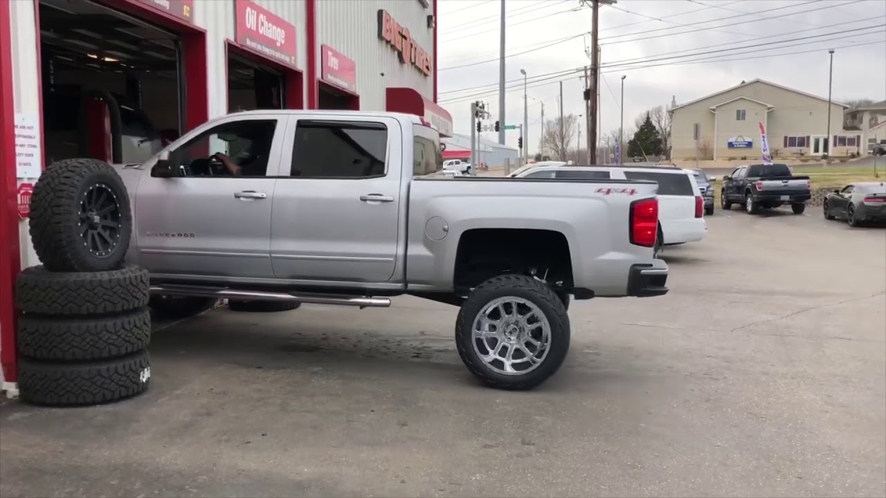 Silverado 10” lift - YouTube