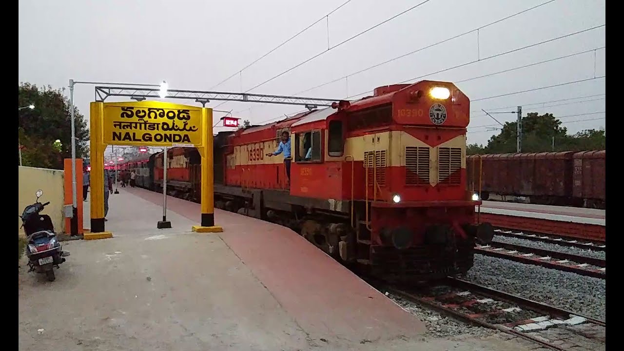 Palnadu SF Exp Departure From Nalgonda | Falaknuma SF Exp Arriving at ...