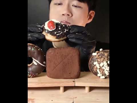 ASMR Krispy Kream Doughnuts & Dunkin Doughnuts Dessert Mukbang - YouTube