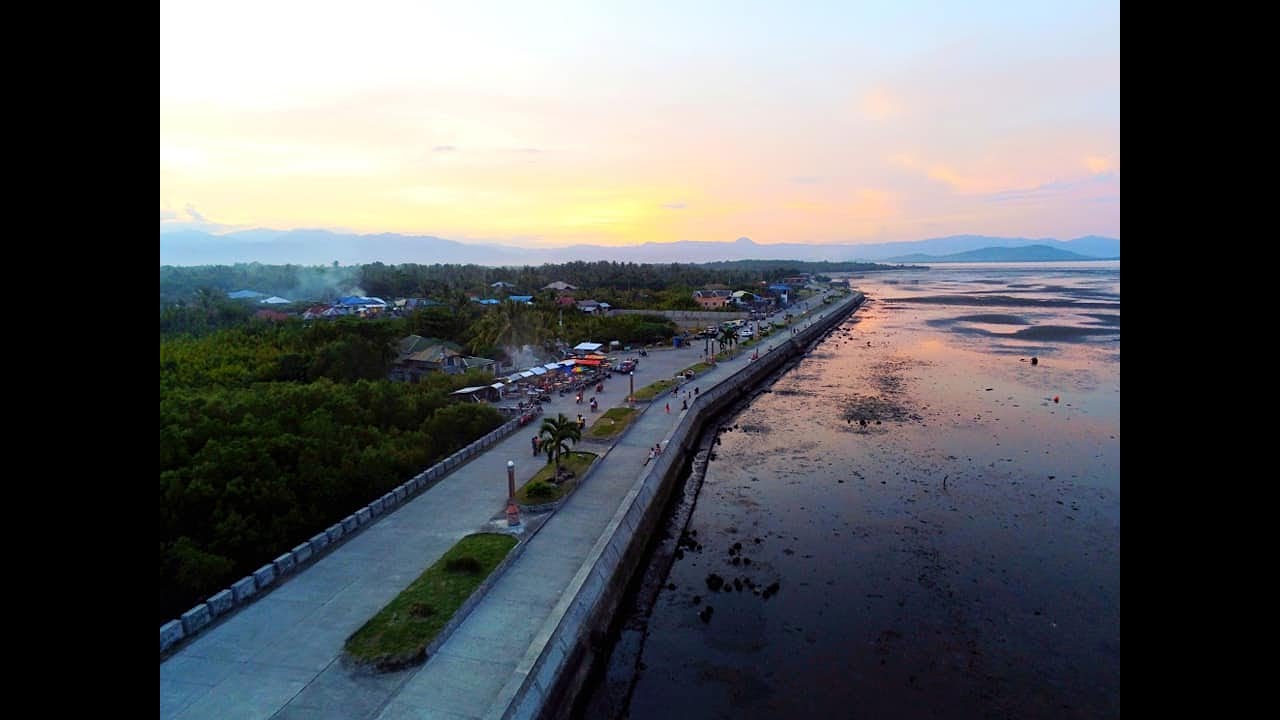Boulevard, Tanjay City Negros Oriental - YouTube