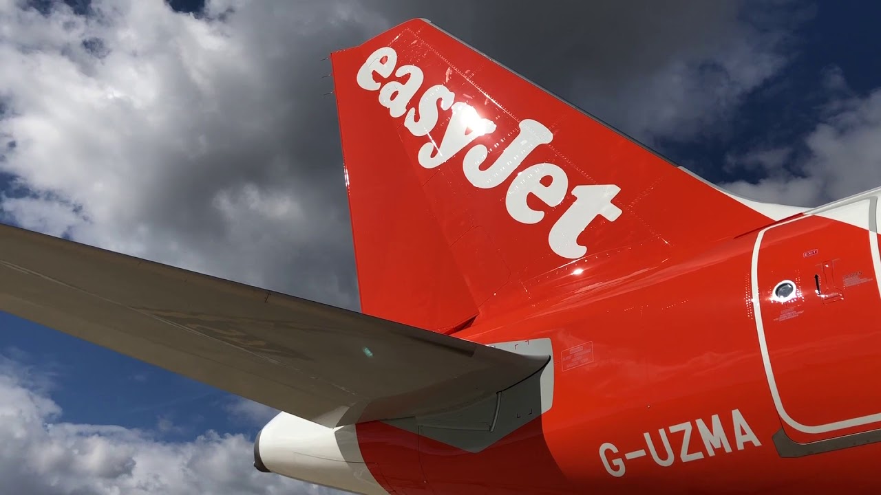 *First look* Exclusive Easyjet A321NEO Tour - YouTube