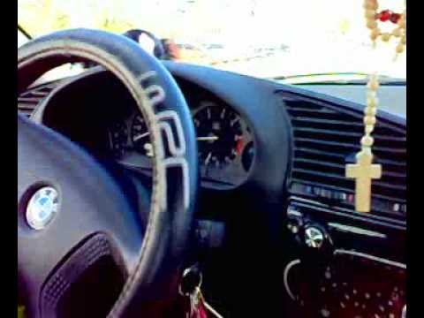 deif y alex en bmw quemando rueda 2