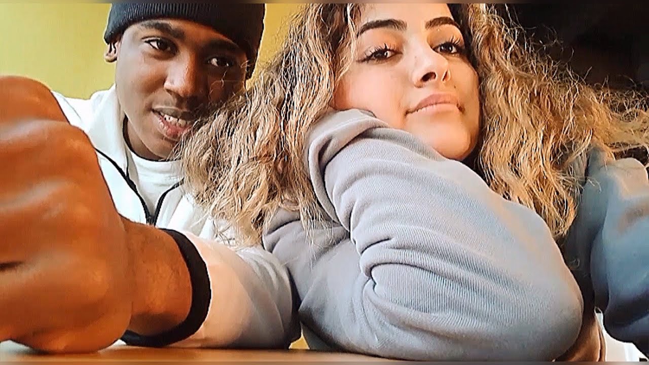 How Genz girls Act - YouTube