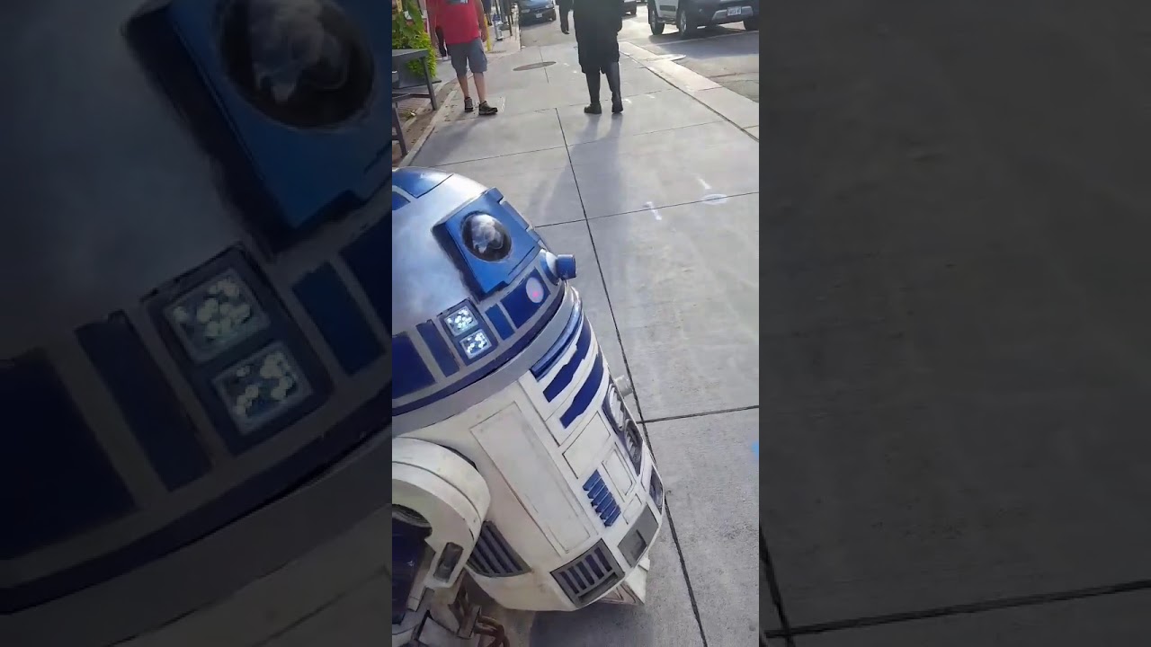 R2d2 - YouTube
