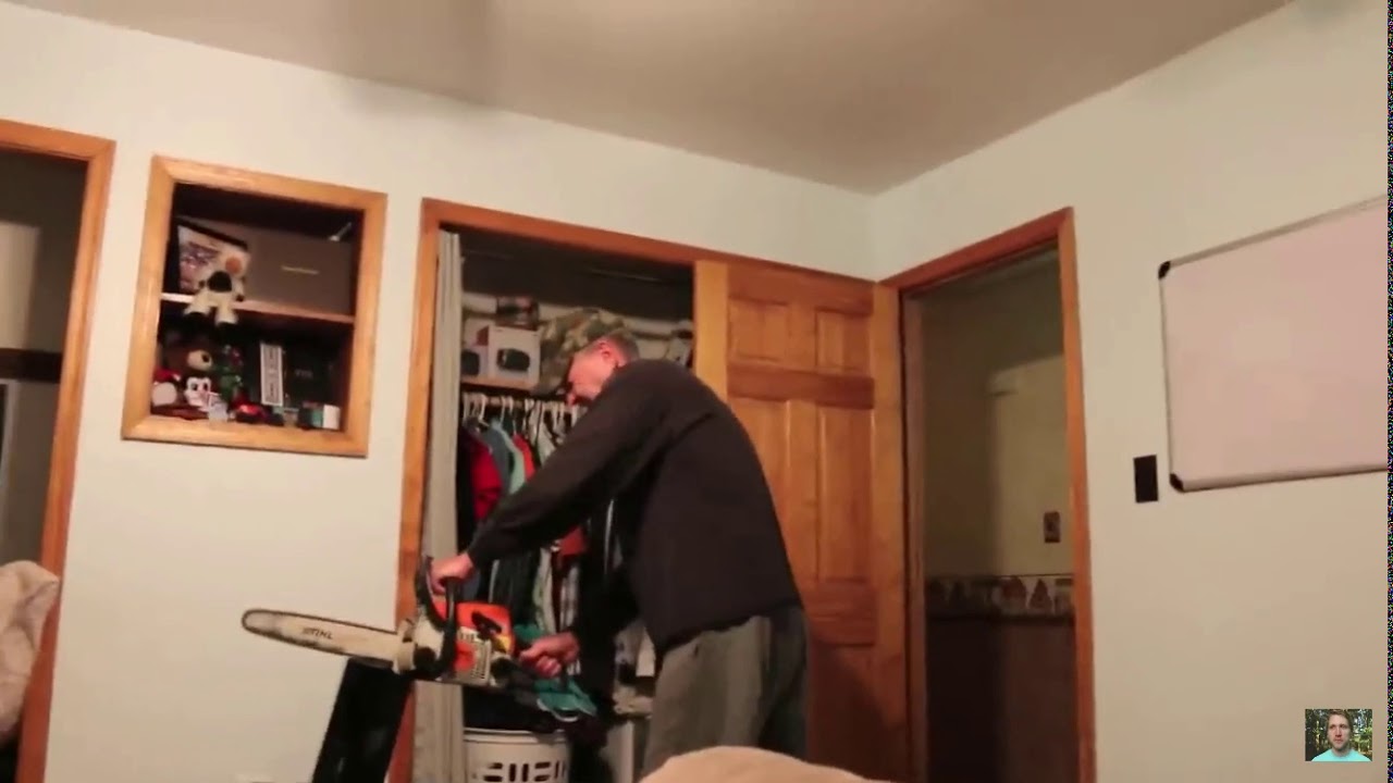 Homer Simpson Chainsaws Gela Samsonadze’s Xbox One - YouTube