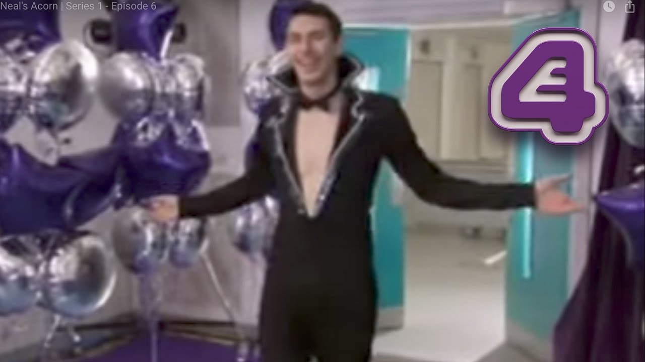 The Inbetweeners | When You Try And Stand Out - YouTube