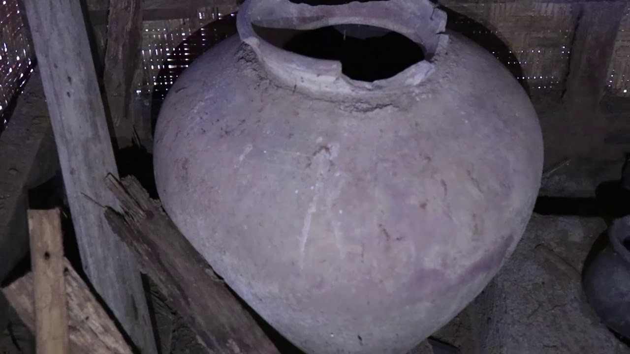 Destinasi Wisata Rumah Tua Desa Sembiran Bali - YouTube