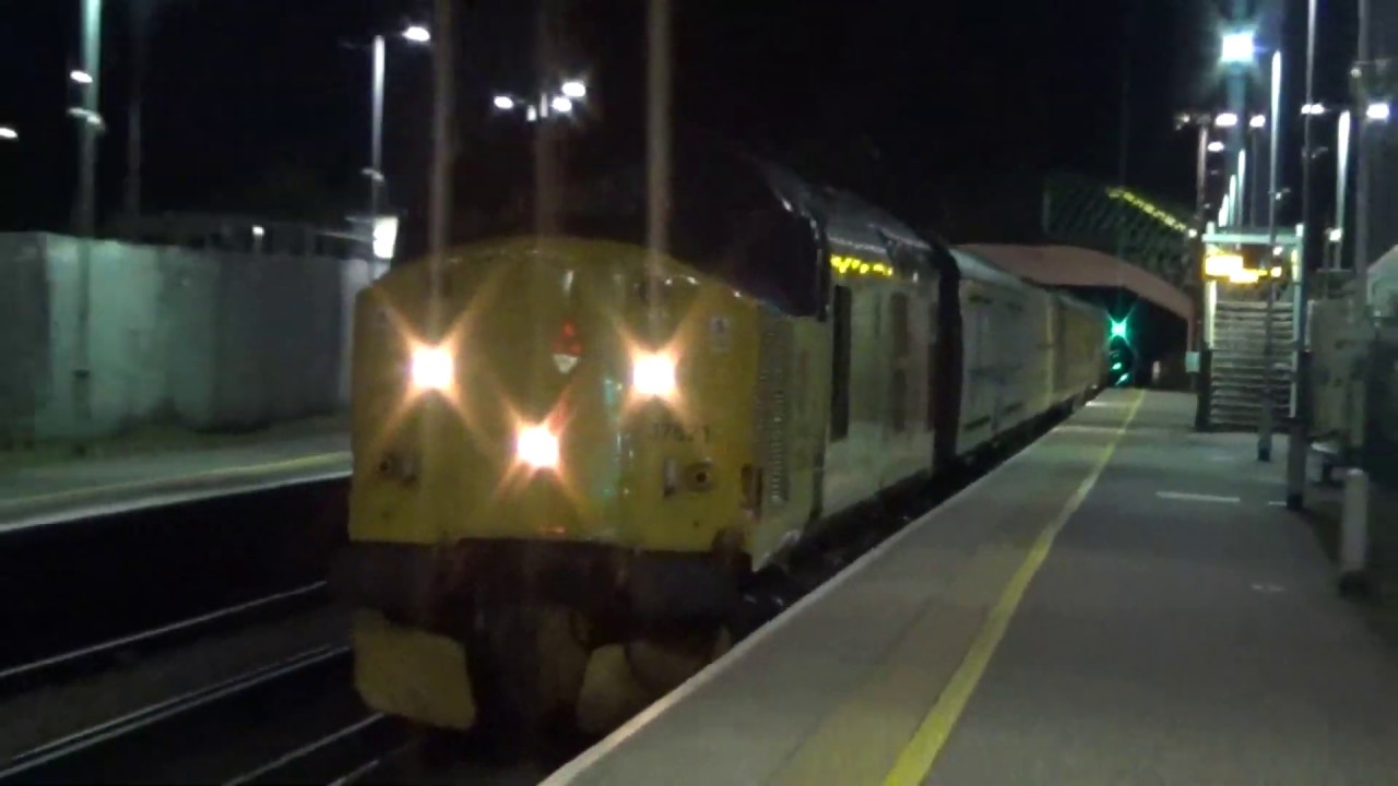 Colas Rail 37521 and DBSO 9703 @ Hampden Park on 3Q08 Tonbridge WY ...