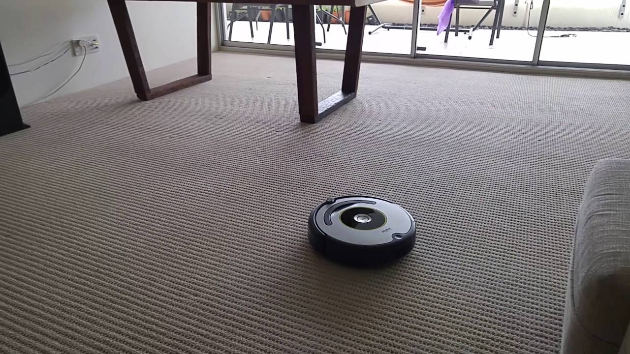 Irobot roomba 630 carpet run - YouTube