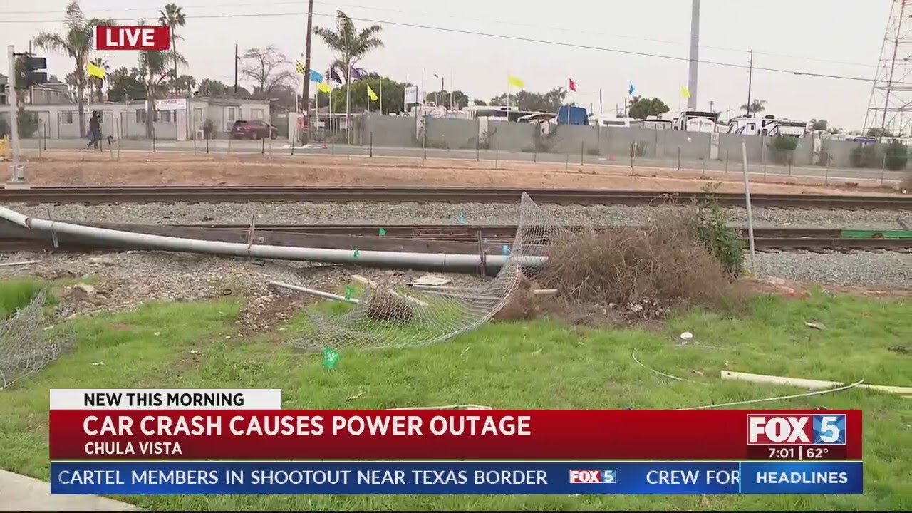 Car Crash Causes Power Outage - YouTube