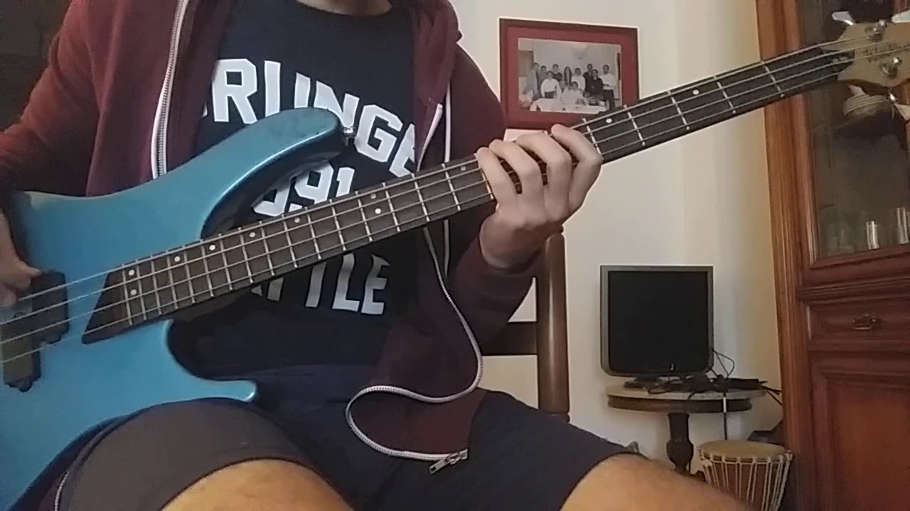 Addicted - Amy Winehouse (Raw Bass Cover) - YouTube