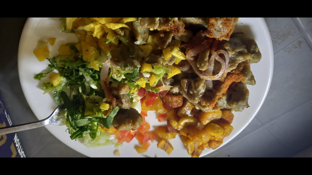 Nigerian Food Review - Danwake - YouTube