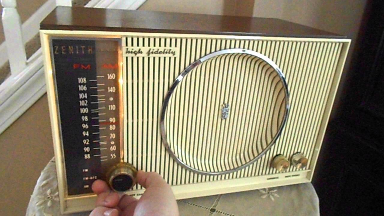 1964 Zenith H845 AM FM Radio (Near MINT) - YouTube