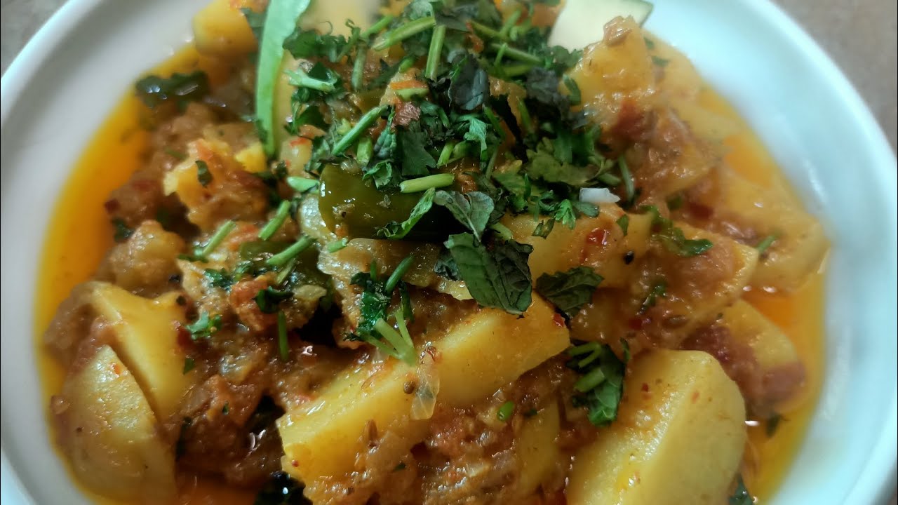 Aalu Ambi Ki Chatpati Recipe #food #cooking # Daal sabji kitchen - YouTube